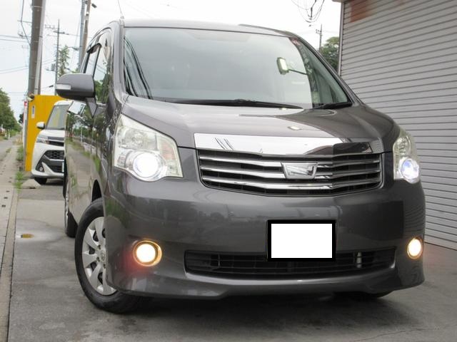 Toyota Noah 2012 (Reserved) - JBC JAPAN